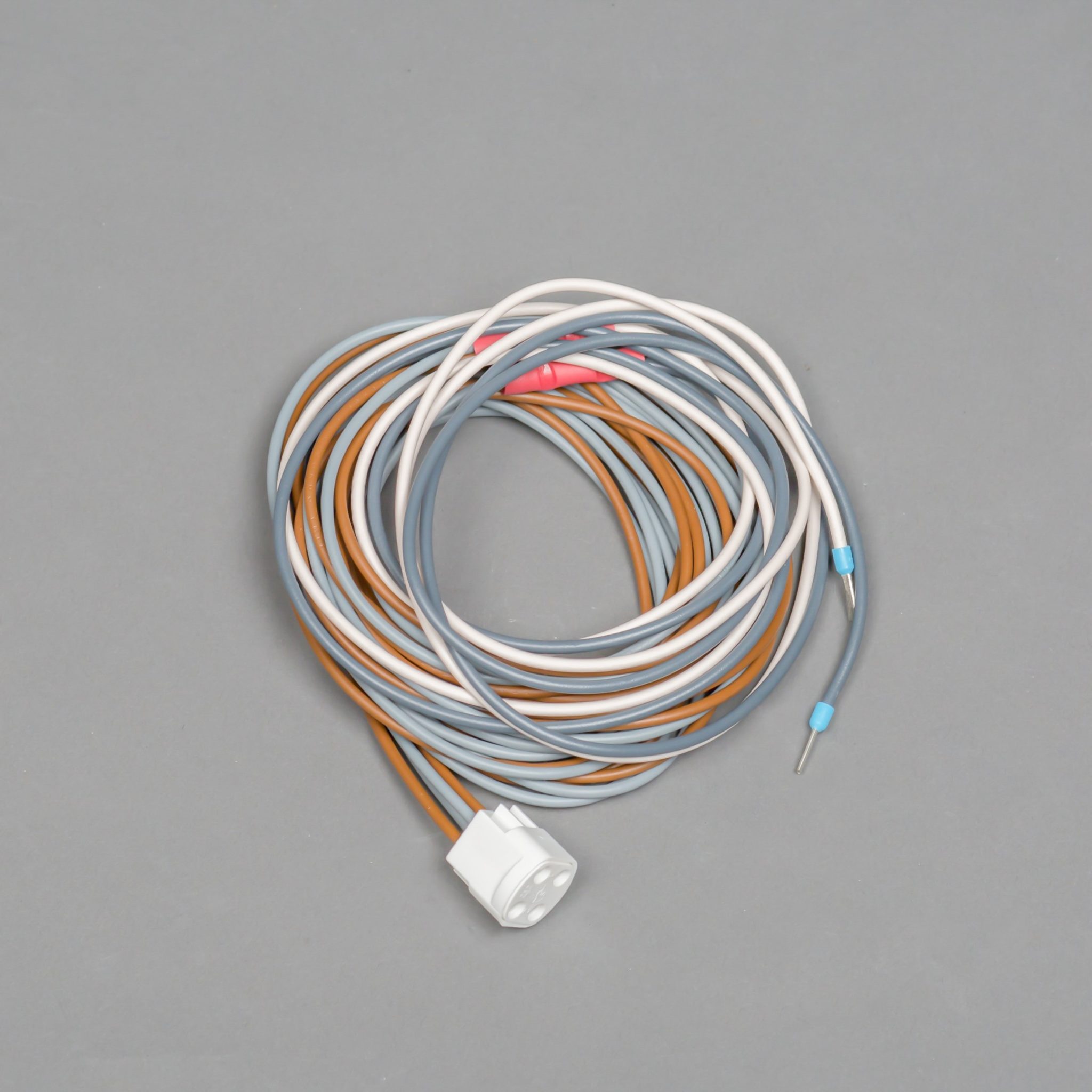 Cables for UV Systems | Large selection in Webshop - A&C
